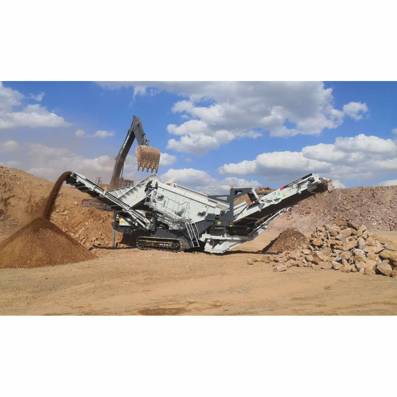 Track Mobile Heavy Screening Equipment - Nanjing Roadsky Traffic ...